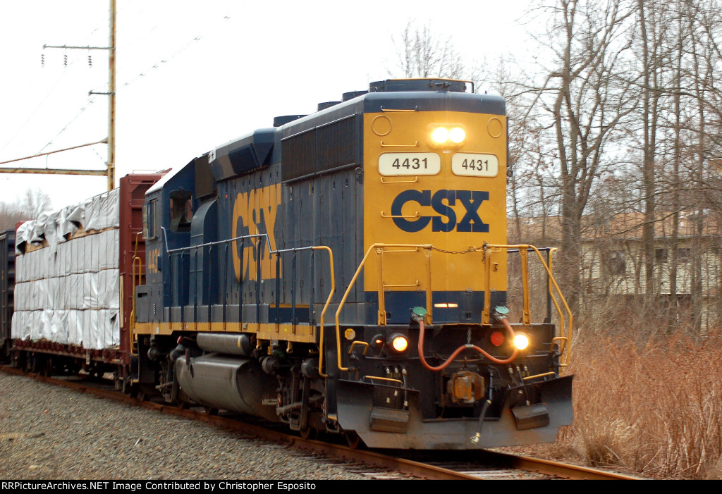 CSX 4431 w/ SA31